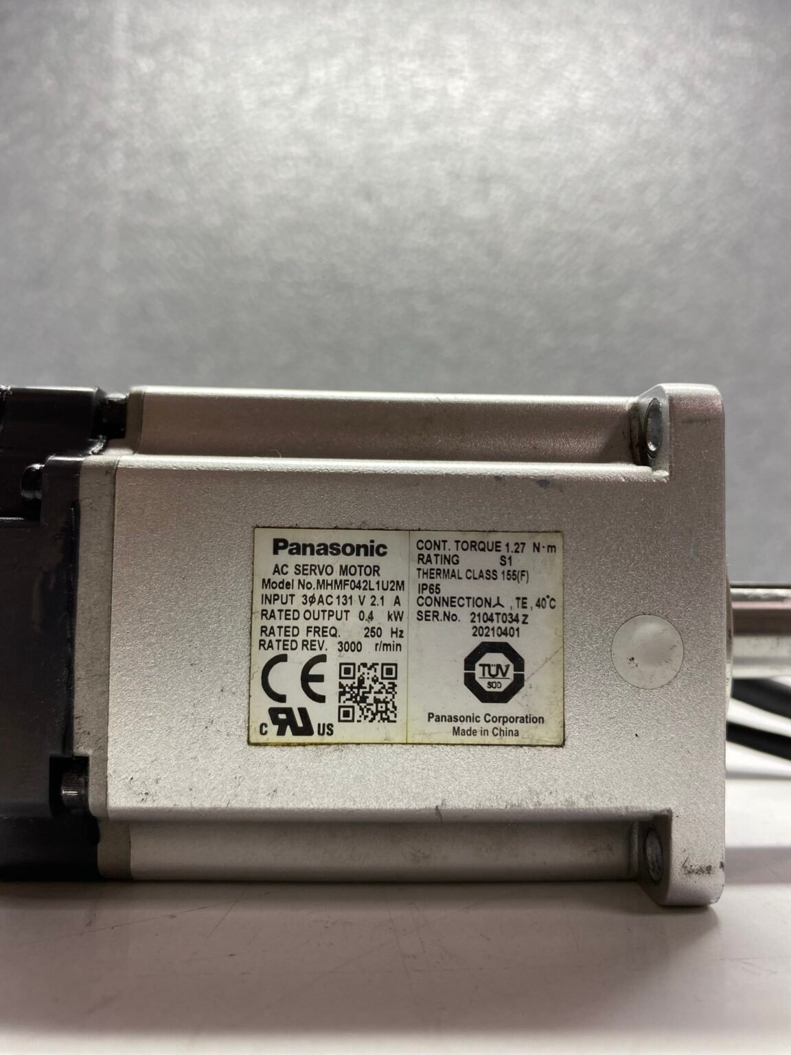 MHMF042L1U2M Panasonic SERVO MOTOR 400 Watt – Soma Elektronik